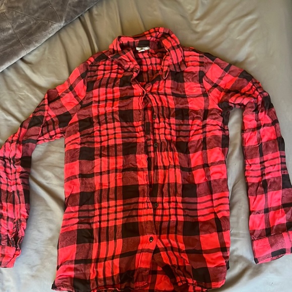Charlotte Russe | Tops | Red And Black Plaid Thin Flannel Shirt | Poshmark